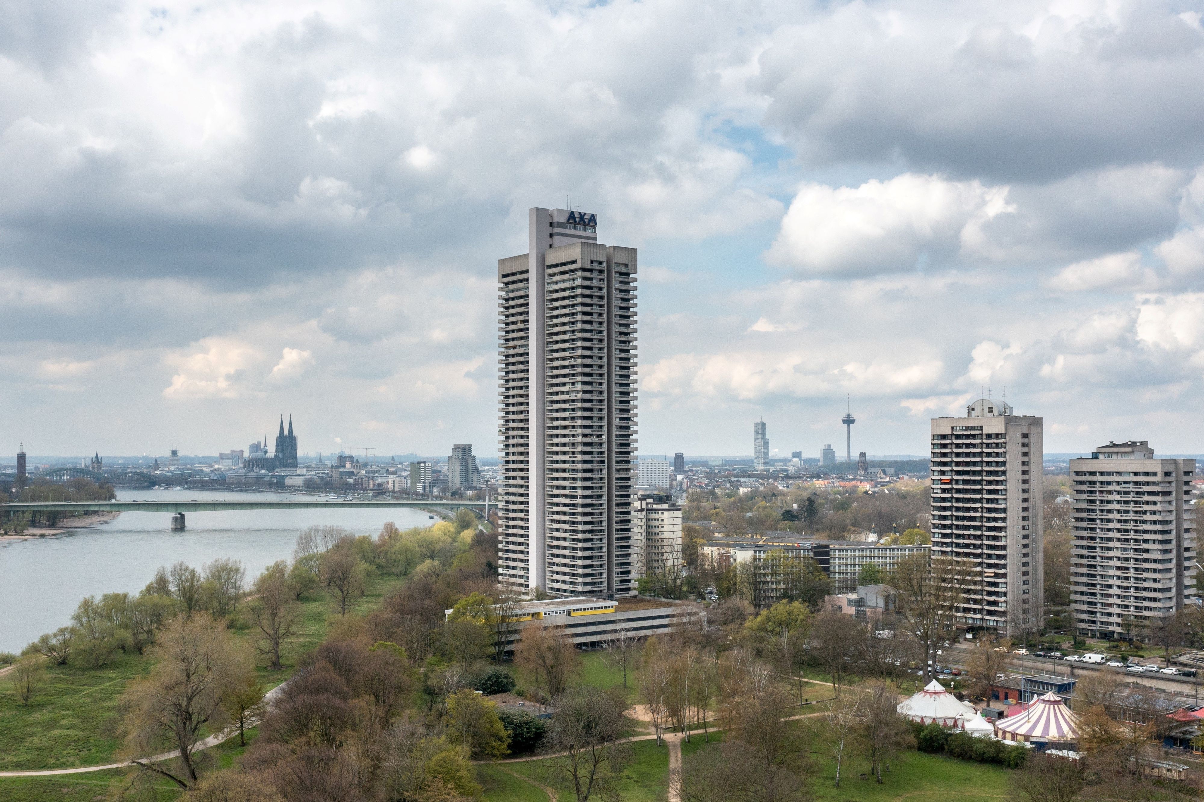 Koln Haus Am Rhein
