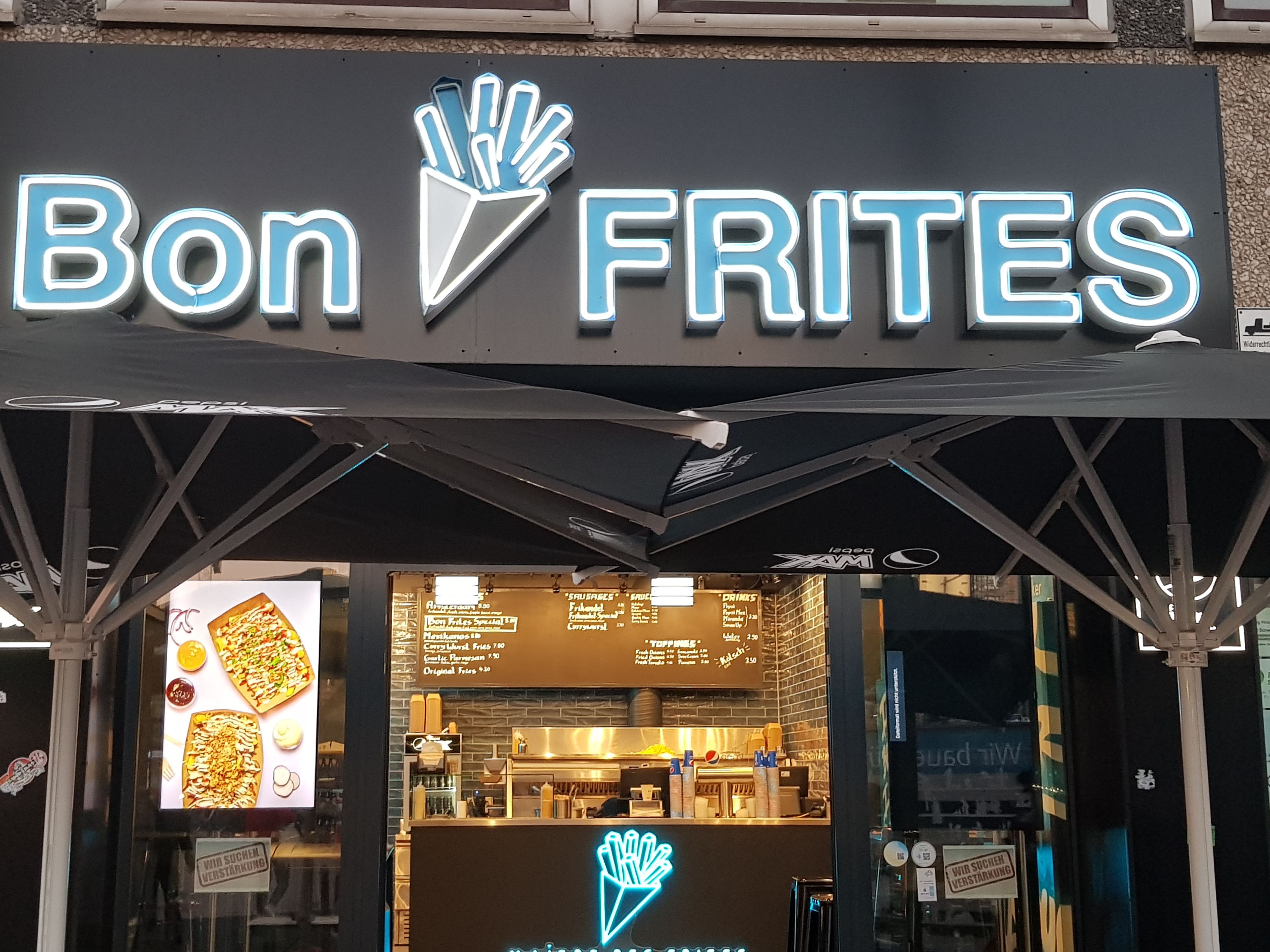 Pommes in Köln: 11 Läden, die richtig gute Fritten servieren | Kölner ...