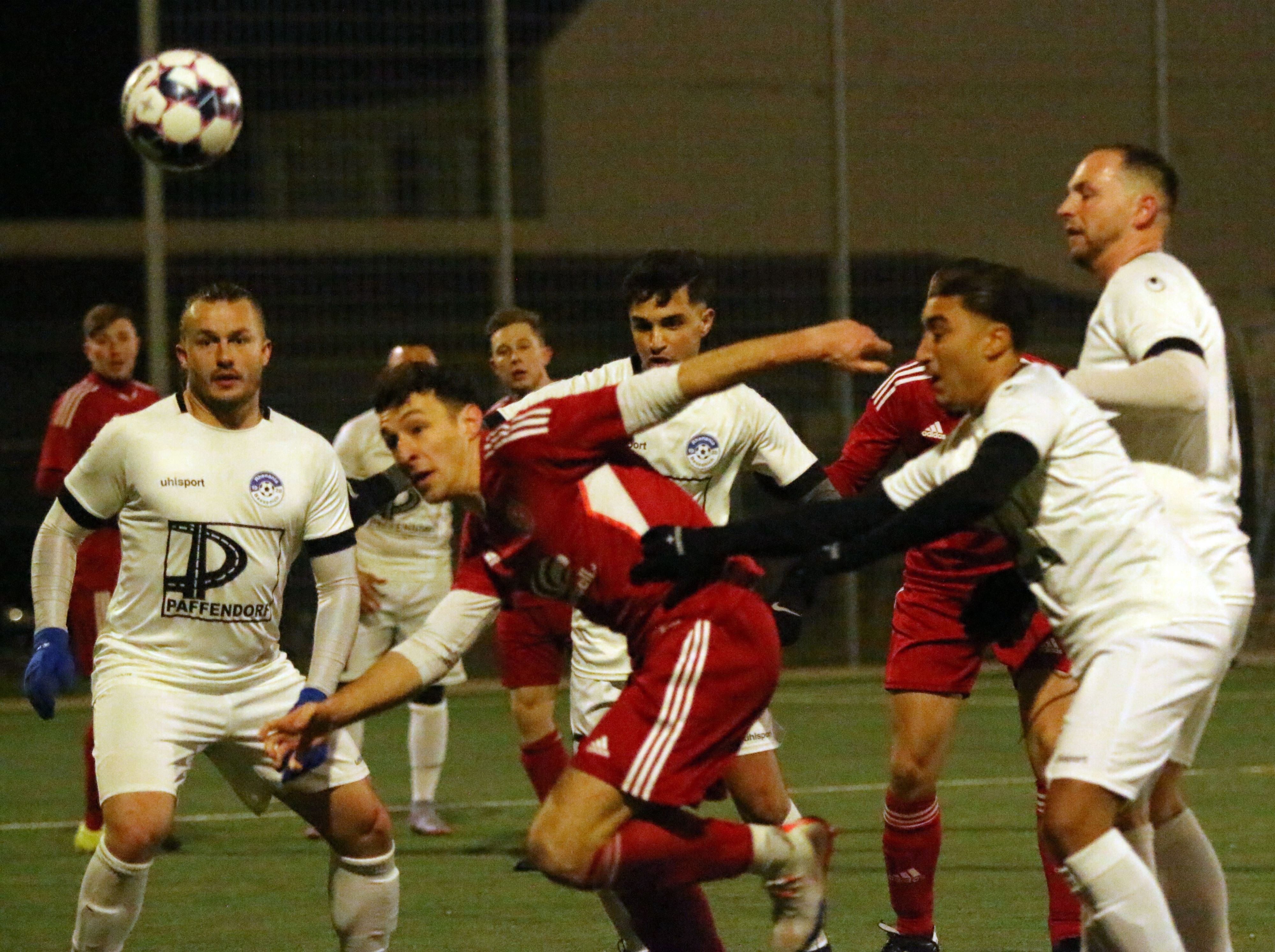 Fußball-Bezirksliga: TuS Zülpich deklassiert den SV Bessenich ...