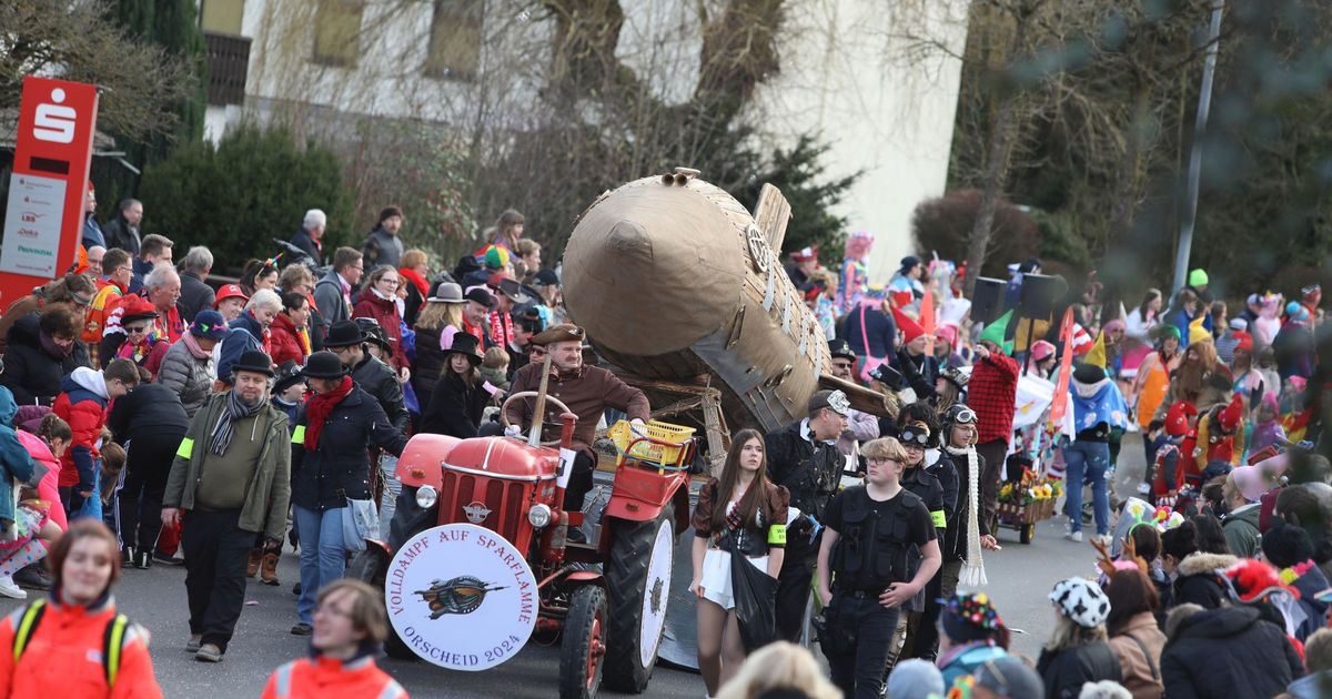 Bad Honnef: Die schönsten Momente vom Zoch in Aegidienberg - Rundschau ...