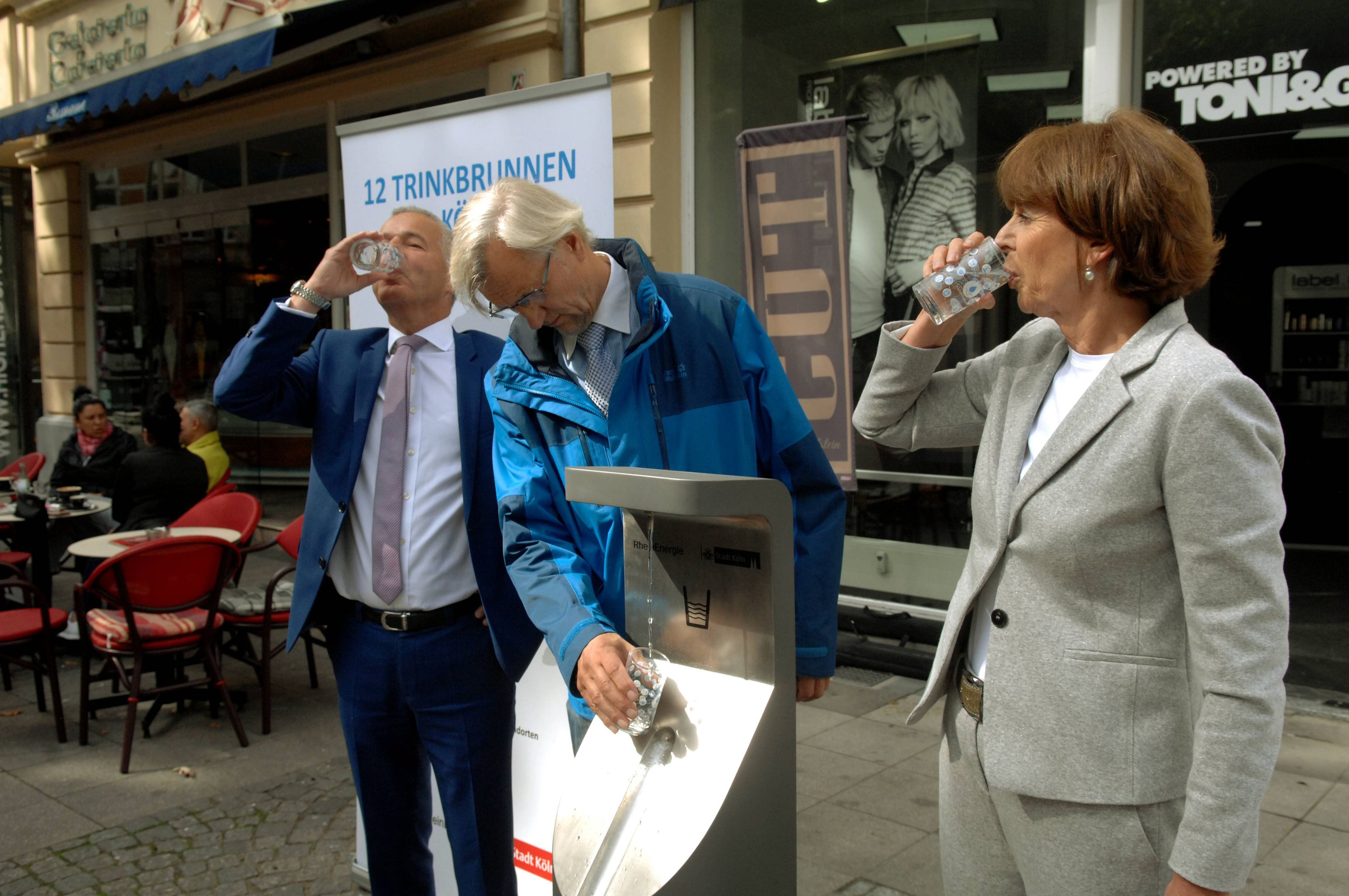 Kölner Eigelstein: Michael Seffen (61) muss Poller stemmen | Express