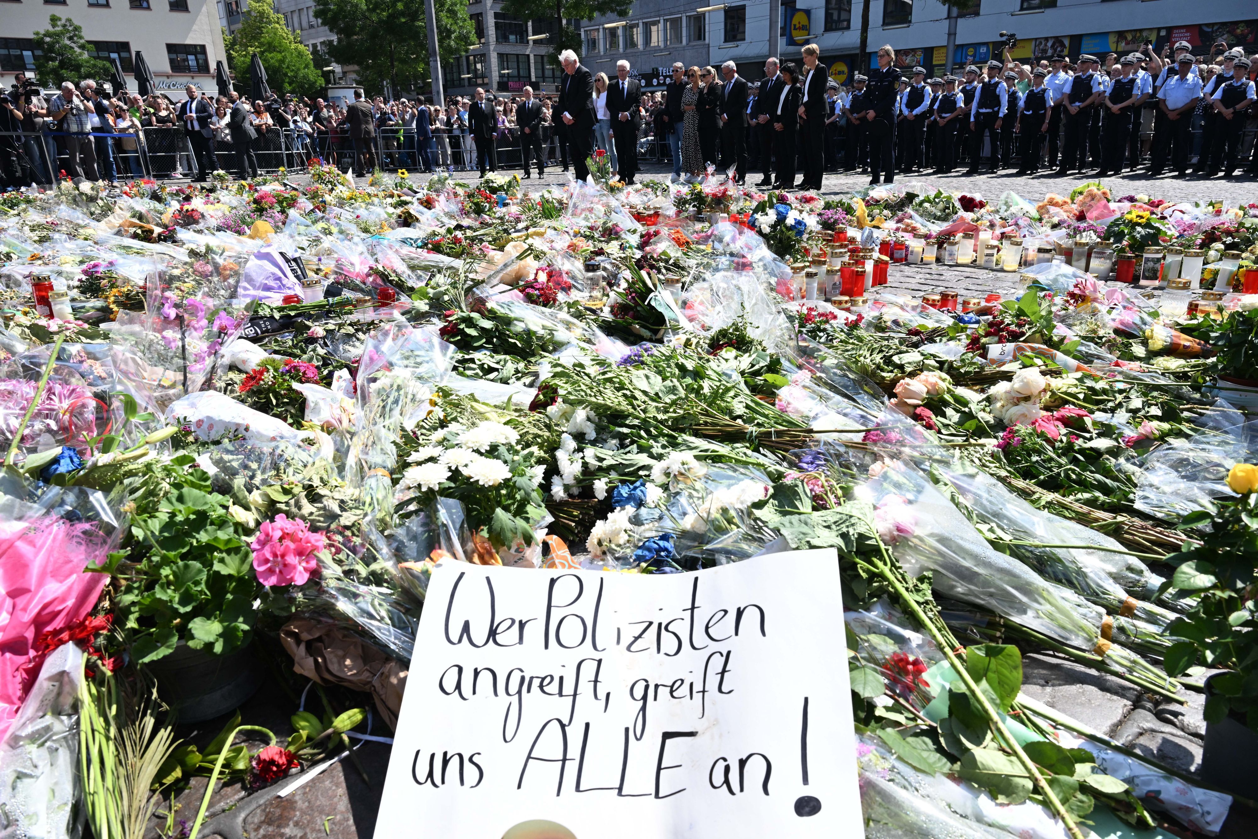Attentat von Mannheim: Günter Wallraff warnt vor Abschiebung des Täters ...